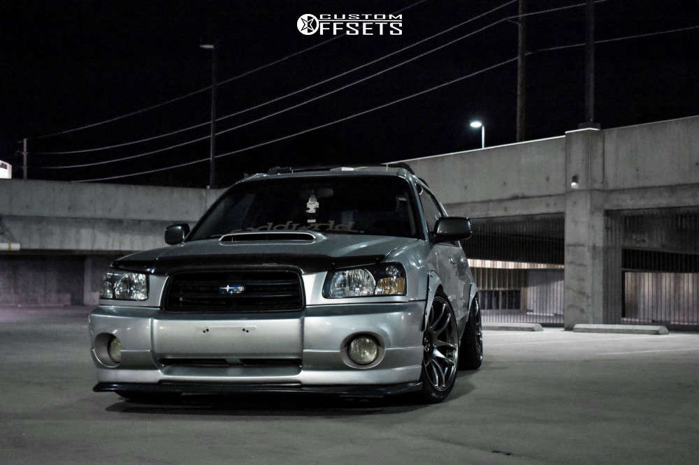 2005 Subaru Forester with 18x10.5 22 ESR Sr08 and 275/35R18 Pirelli P ...