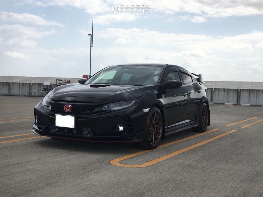 2018 Honda Civic Wheel Offset Nearly Flush Stock | 702314 | Custom Offsets