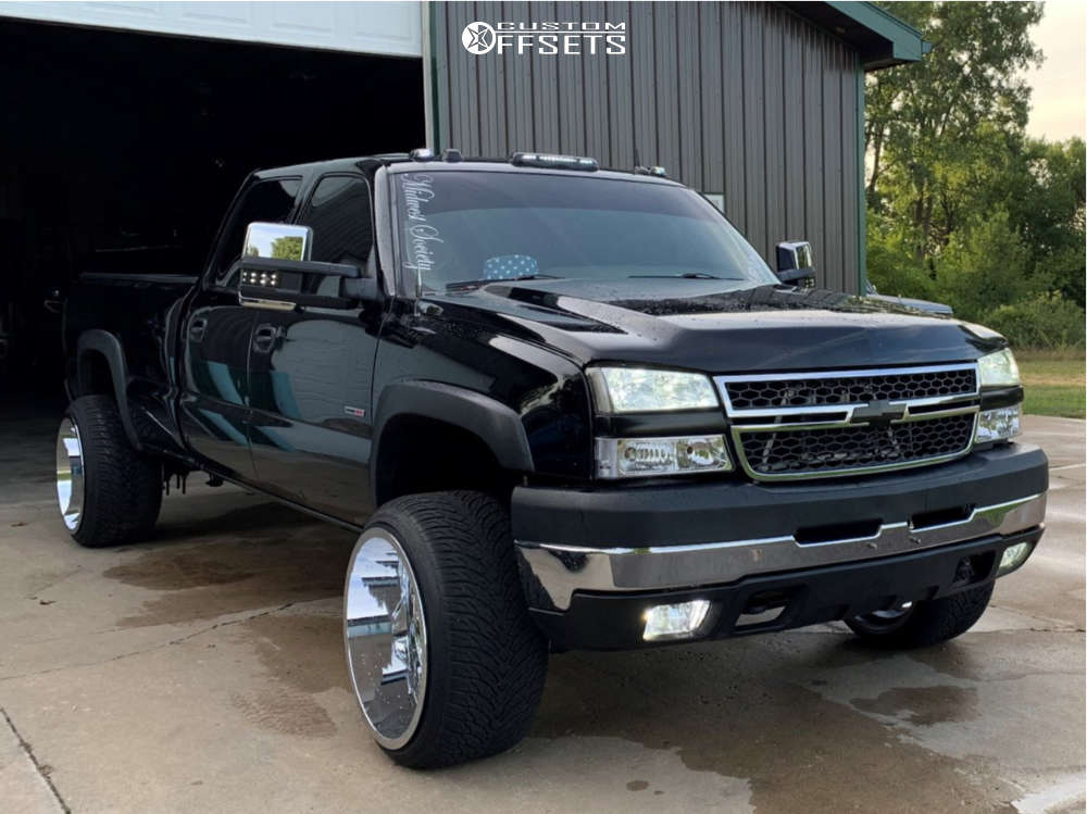 2005 Chevrolet Silverado 3500 with 24x14 -76 RBP 73r and 305/35R24 ...