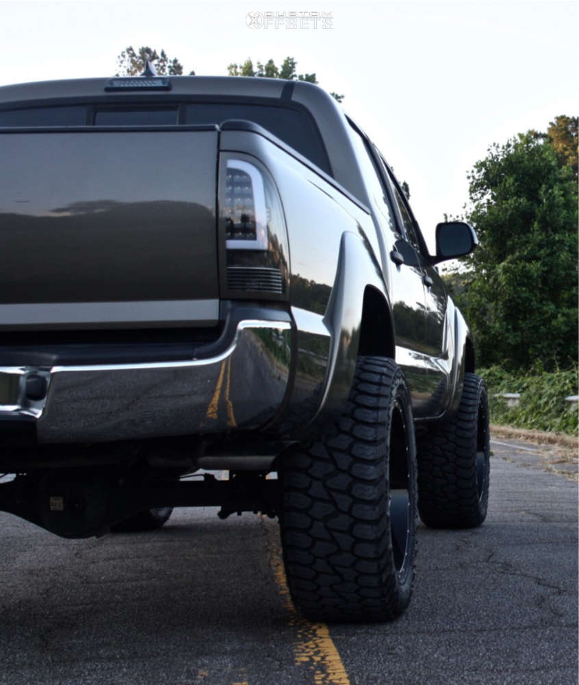 2012 Toyota Tacoma with 20x10 -24 XF Offroad Xf-211 and 275/55R20 AMP ...
