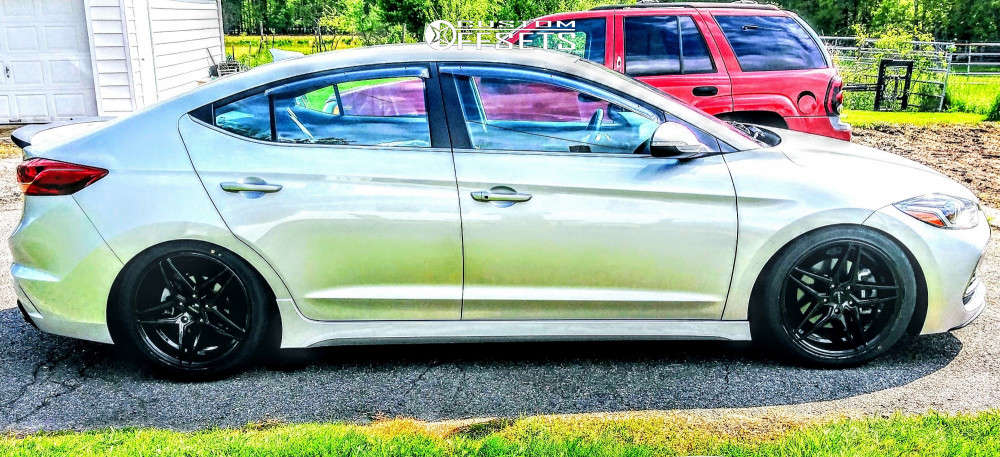 2018 Hyundai Elantra with 18x8 40 Rosso Reactiv and 235/35R18 Firestone ...