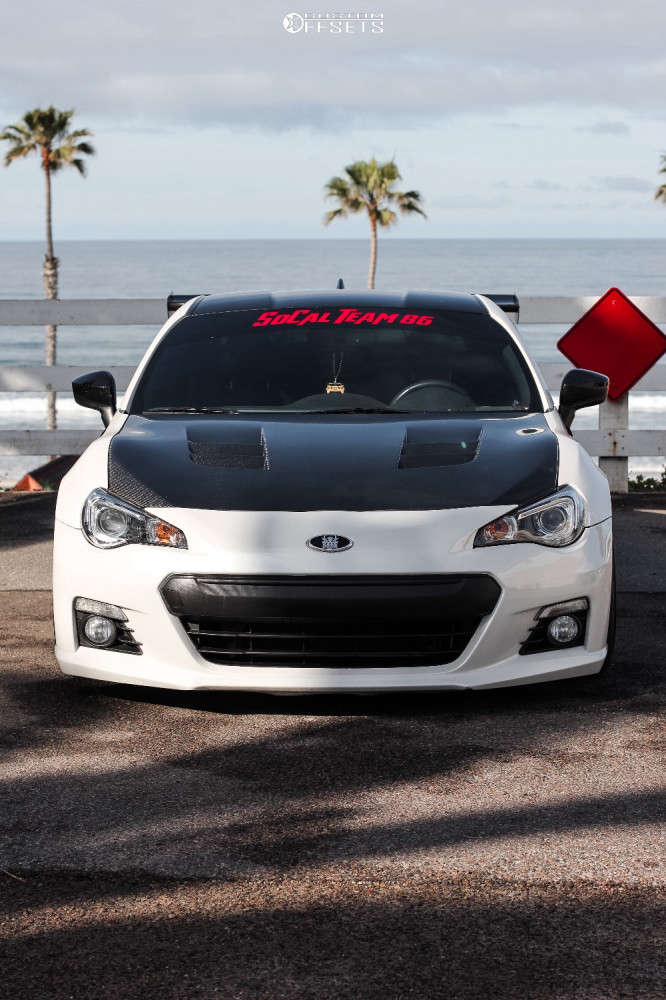 2015 Subaru BRZ with 18x8.5 35 XXR 521 and 215/35R18 Nankang NS-25 and Coilovers | Custom Offsets