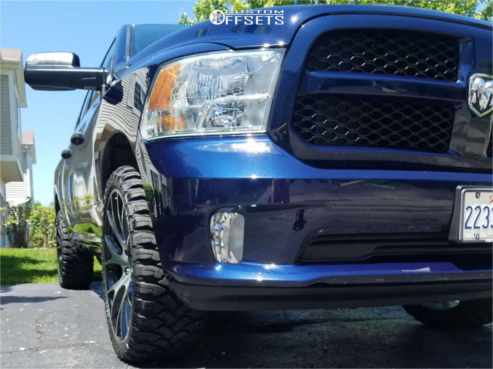 2014 Ram 1500 with 24x10 25 Factory Reproductions Fr70 and 33/12.5R24 ...