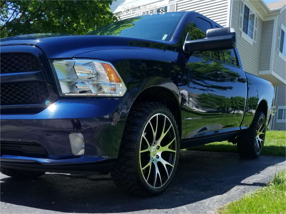 2014 Ram 1500 with 24x10 25 Factory Reproductions Fr70 and 33/12.5R24 ...