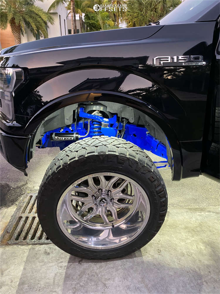 2018 Ford F-150 with 22x12 -51 Fuel Forged Ff66 and 35/12.5R22 Nitto ...