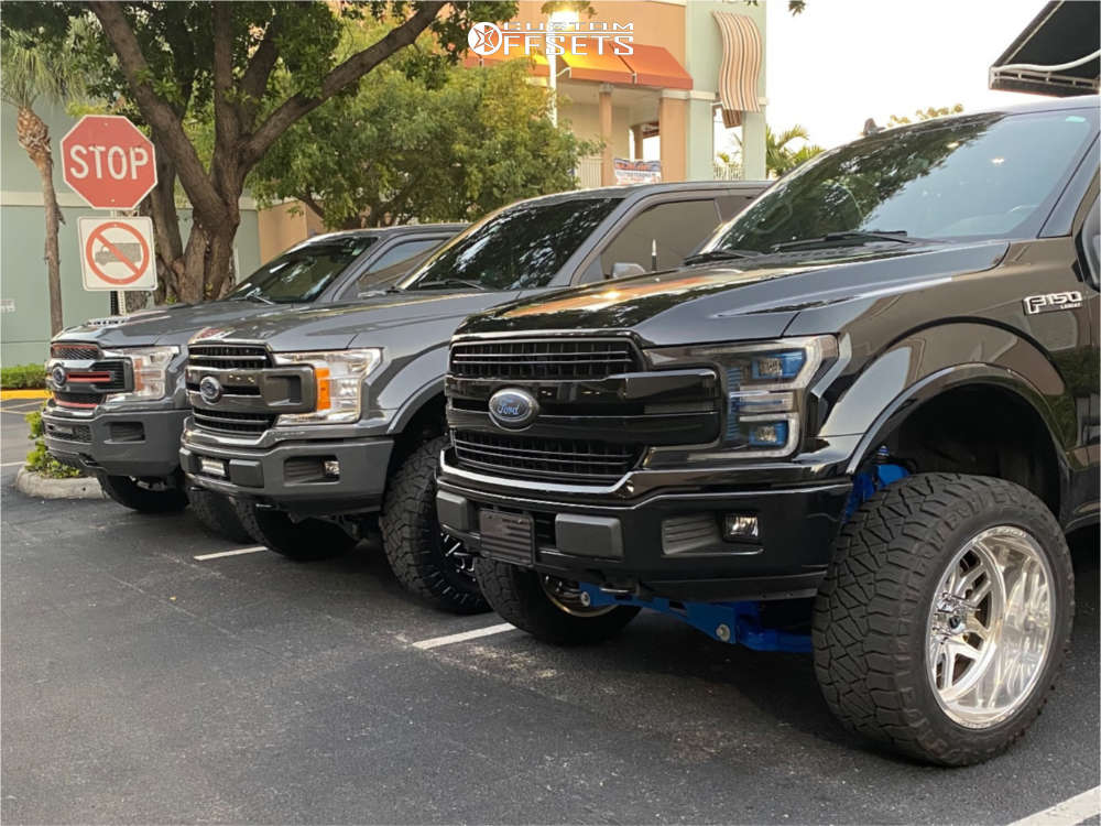 2018 Ford F-150 with 22x12 -51 Fuel Forged Ff66 and 35/12.5R22 Nitto ...