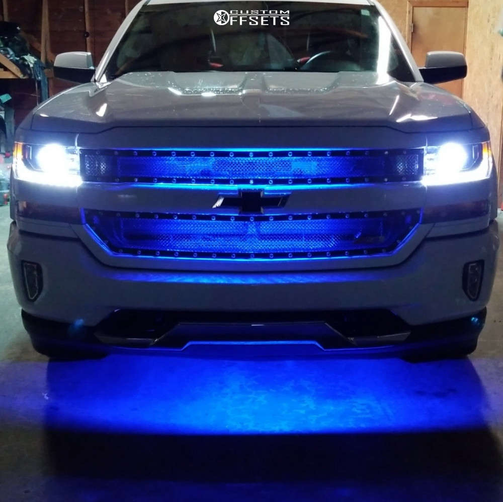 2018 Chevrolet Silverado 1500 with 20x9 18 Moto Metal Mo970 and 275 ...