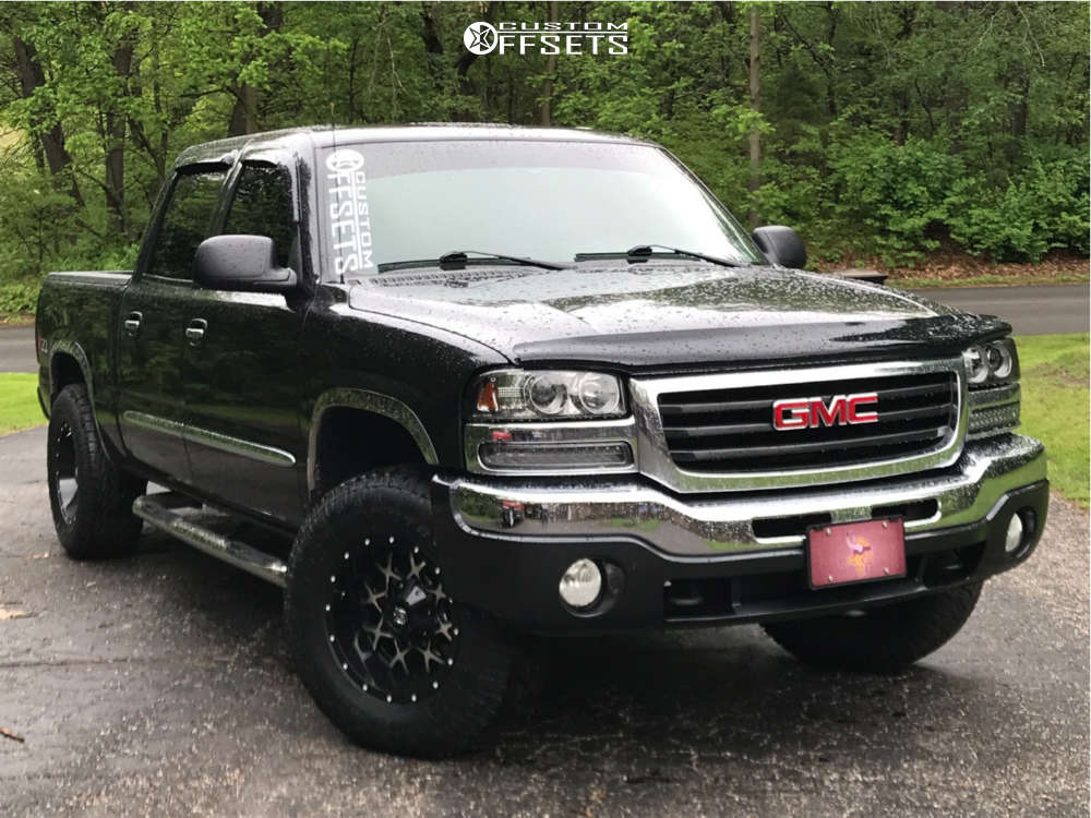 2004 GMC Sierra 1500 with 17x9 -12 Dropstars 645mb and 285/70R17 Toyo ...
