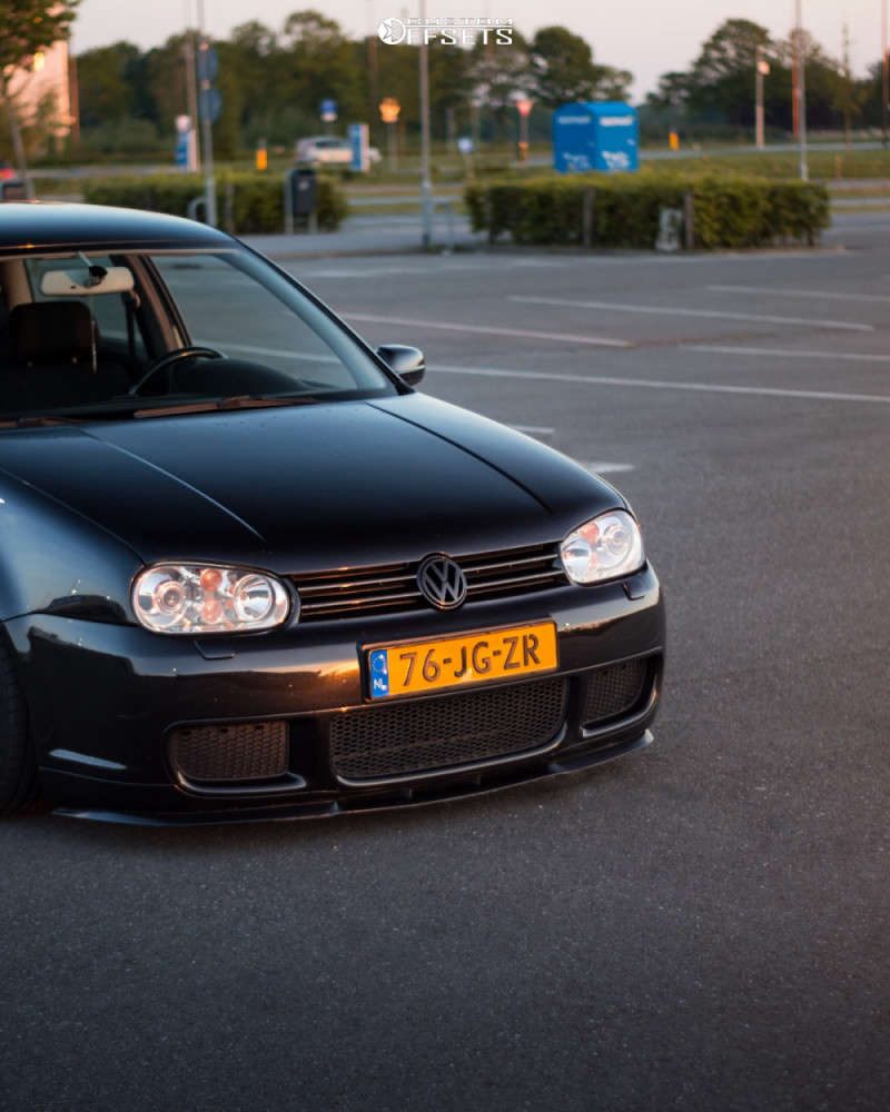 2002 Volkswagen Golf Wheel Offset Flush Coilovers | 706349 | Custom Offsets