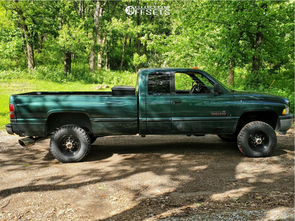 1999 Dodge Ram 2500 with 16x7 0 Vision Soft 8 and 265/75R16 Dick Cepek ...
