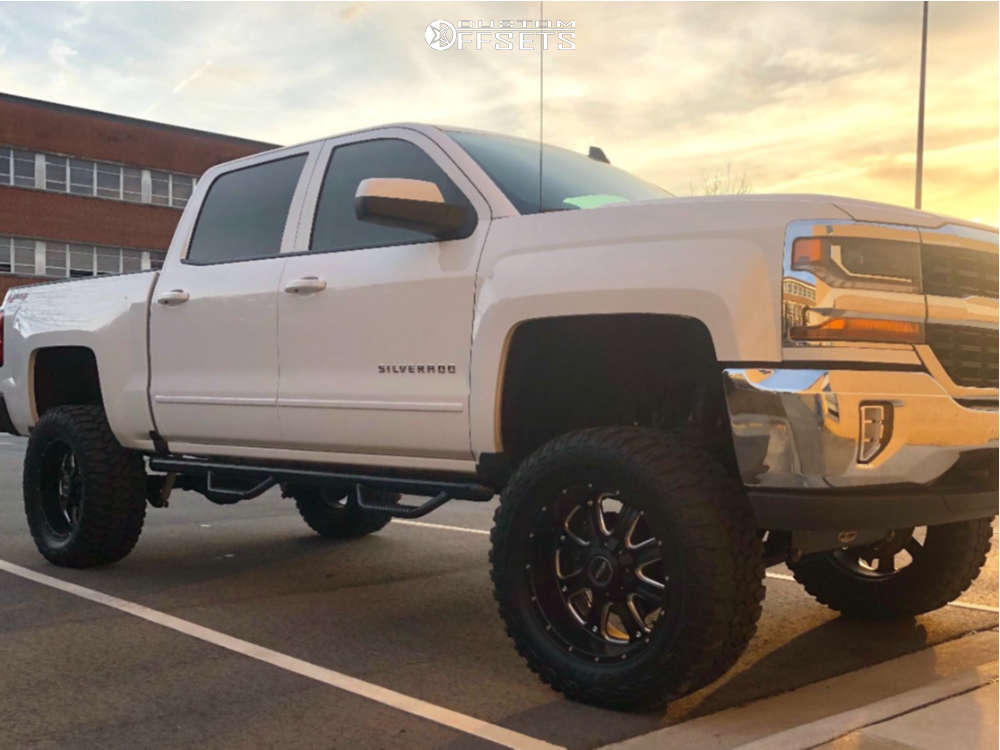 2017 Chevrolet Silverado 1500 with 20x10 -18 Pro Comp Series 72 and 35/ ...