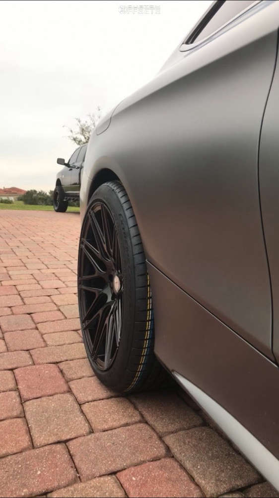 2017 Mercedes-Benz C300 with 20x9 30 Verde Vff01 and 245/30R20 ...