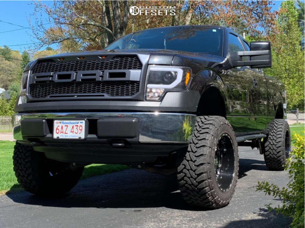 2014 Ford F-150 with 20x12 -44 TIS 544BM and 35/12.5R20 Toyo Tires Open ...