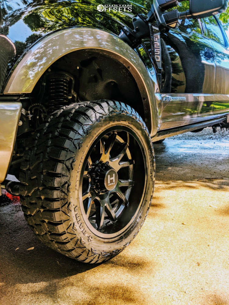 2018 Ford F-250 Super Duty with 22x10 -25 Hostile Rage and 35/12.5R22 ...