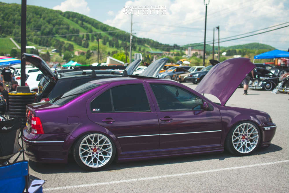 2004 Volkswagen Jetta with 18x9.5 35 Rotiform Blq and 225/40R18 Toyo ...