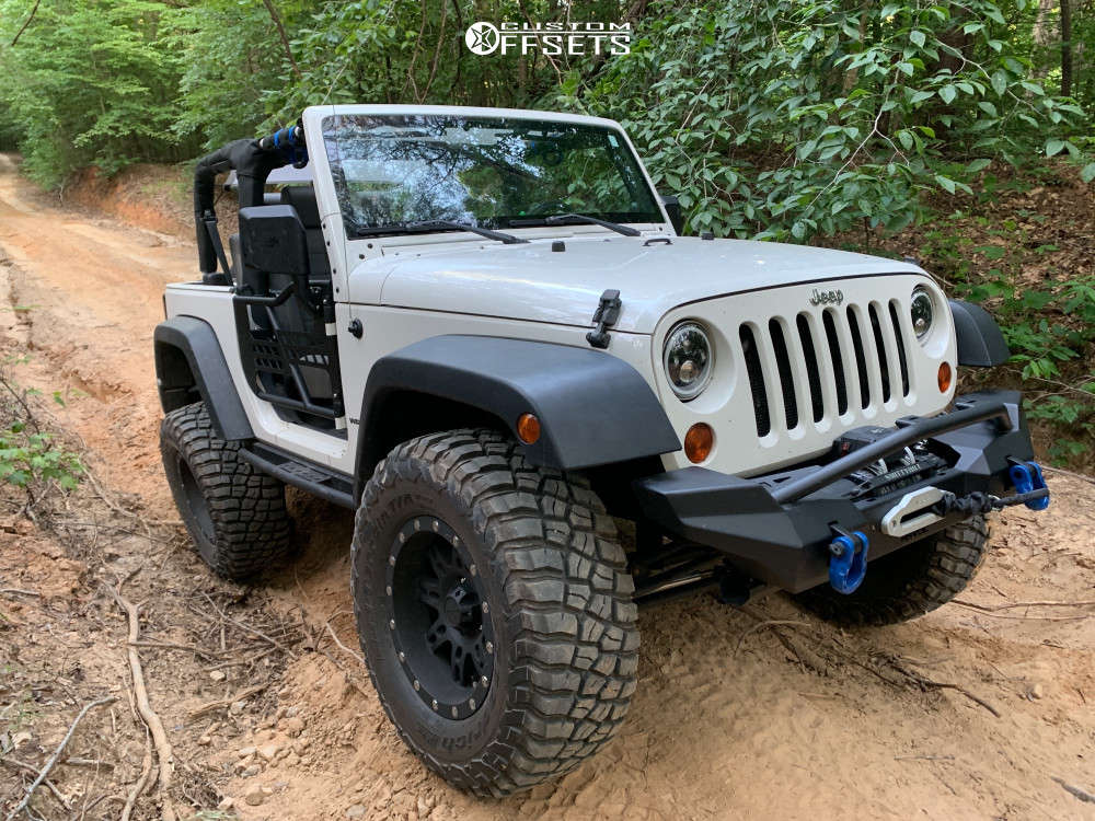2008 Jeep Wrangler with 17x9 -6 Pro Comp Series 31 and 315/70R17 ...
