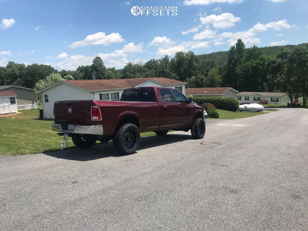 2018 Ram 2500 with 20x10 -25 Fuel Forged FF19 and 35/12.5R20 Toyo Tires ...