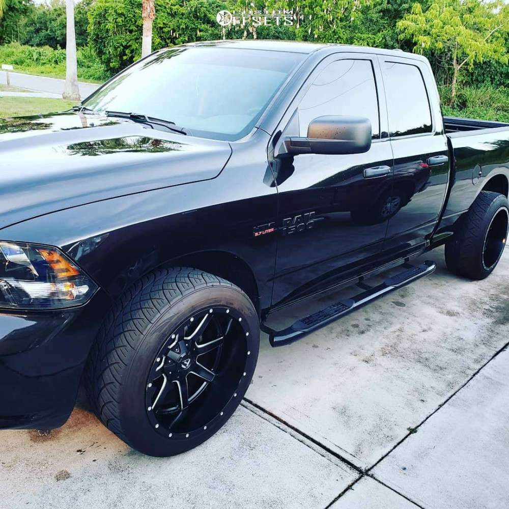 2017 Ram 1500 with 22x12 -44 Fuel Maverick D538 and 305/45R22 Nitto ...