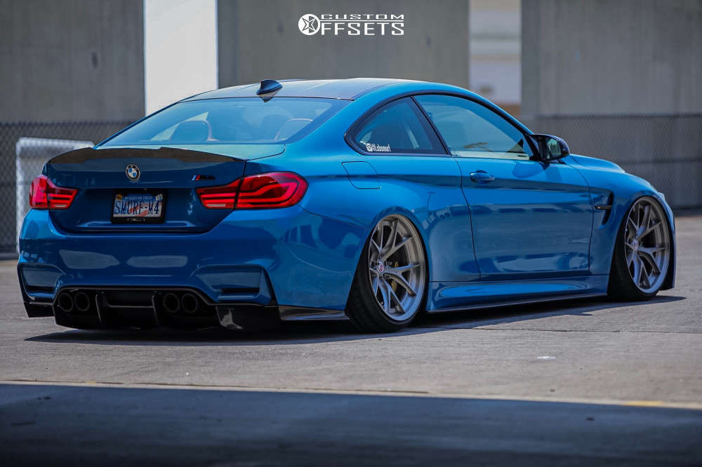 2015 BMW M4 with 20x10 22 HRE S101 and 265/30R20 Michelin Pilot Sport ...