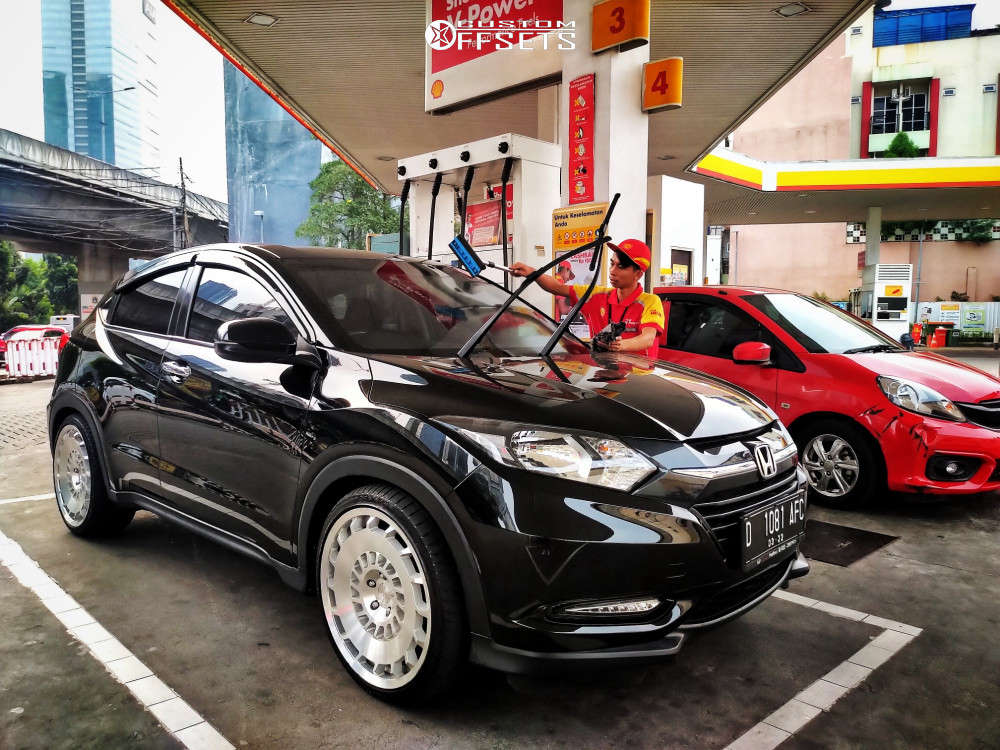 2017 Honda HR-V with 20x8.5 45 Rotiform Ccv and 245/35R20 Accelera Phi ...
