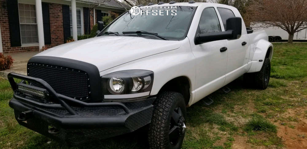 2007 Dodge Ram 3500 with 17x6.5 135 XD Rockstar Dually and 235/80R17 ...