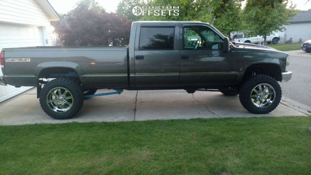 2000 Chevrolet K3500 with 20x10 -19 Gear Off-Road Big Block and 35/12 ...