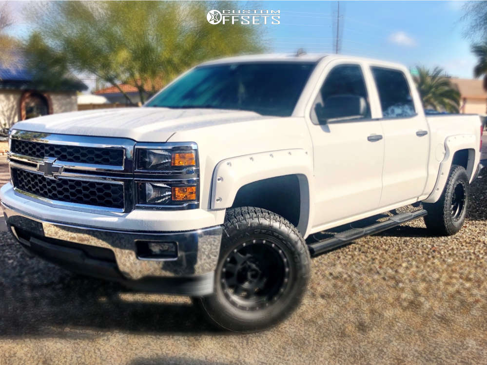 2014 Chevrolet Silverado 1500 with 17x8.5 0 Method Nv and 295/70R17 ...