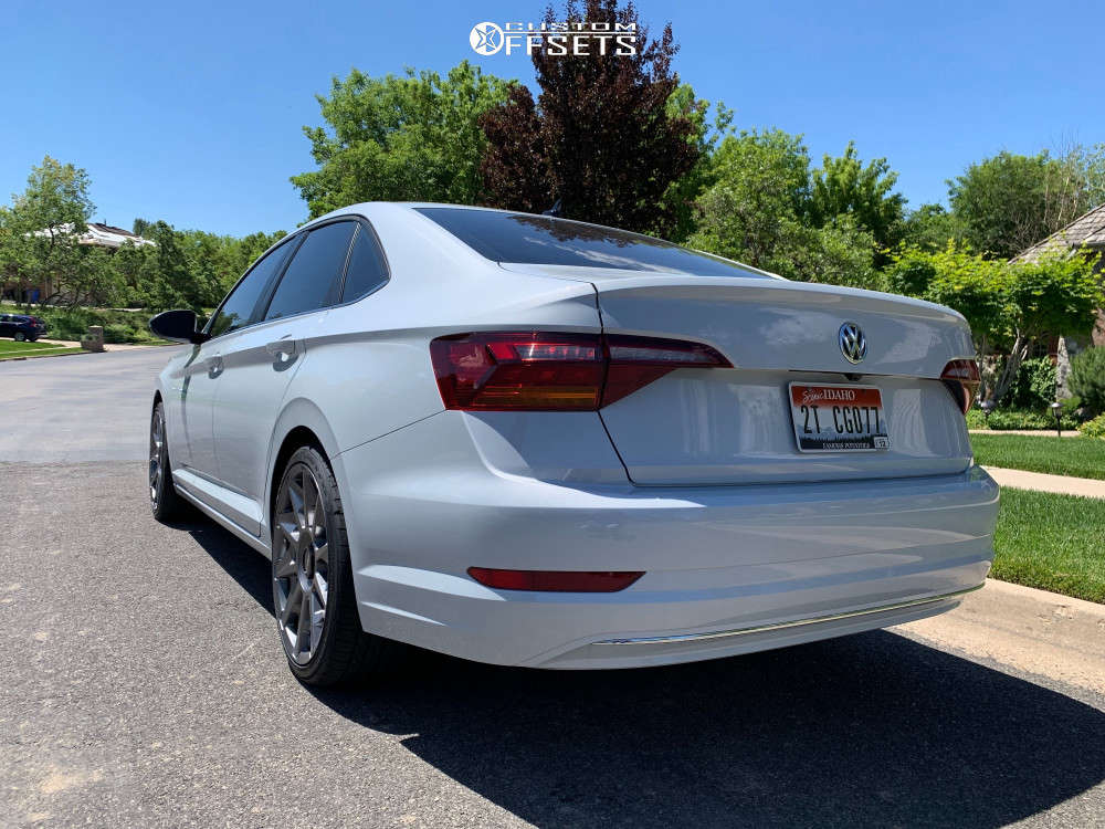 2019 Volkswagen Jetta with 19x8.5 35 Rotiform Cvt and 235/35R19 Nitto ...