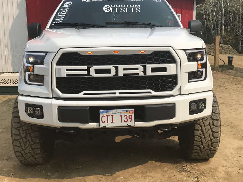 2016 Ford F-150 with 18x12 -44 Fuel Maverick and 35/12.5R18 Toyo Tires ...