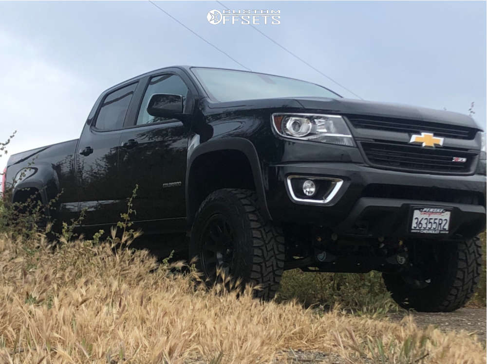 2018 Chevrolet Colorado with 18x9 5 Fuel Vector and 285/65R18 Toyo ...