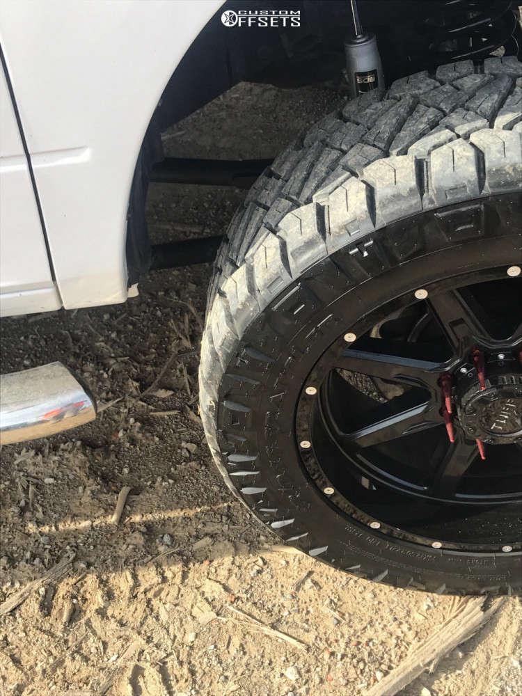 2017 Ram 2500 with 22x10 5 Tuff T15 and 35/12.5R22 Nitto Ridge Grappler ...