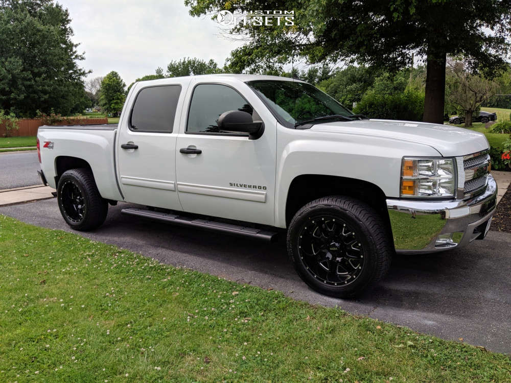 2012 Chevrolet Silverado 1500 with 20x10 -25 Ultra Hunter and 275/65R20 ...