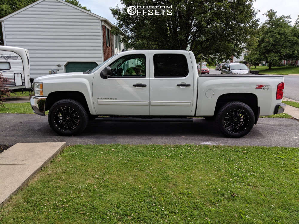 2012 Chevrolet Silverado 1500 with 20x10 -25 Ultra Hunter and 275/65R20 ...