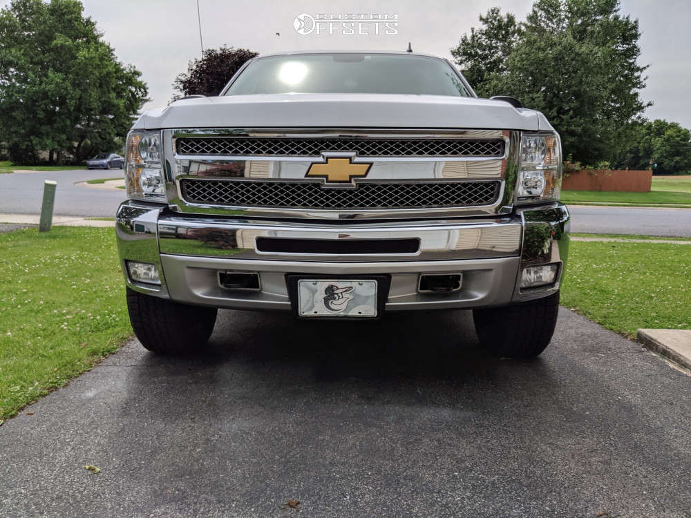 2012 Chevrolet Silverado 1500 with 20x10 -25 Ultra Hunter and 275/65R20 ...