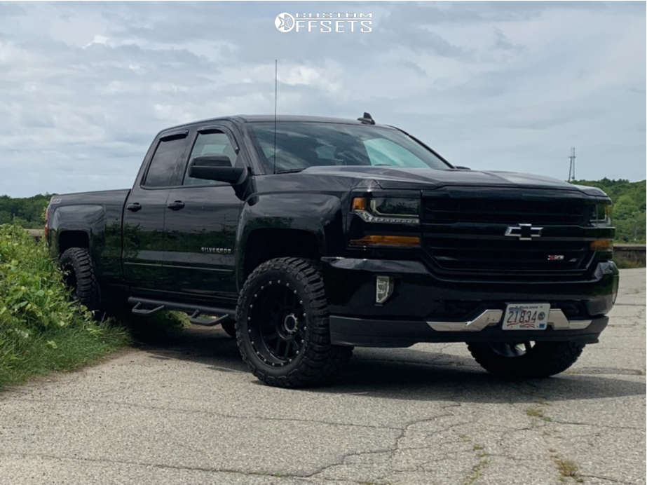 2017 Chevrolet Silverado 1500 with 20x10 -24 Method Mr606 and 33/12 ...