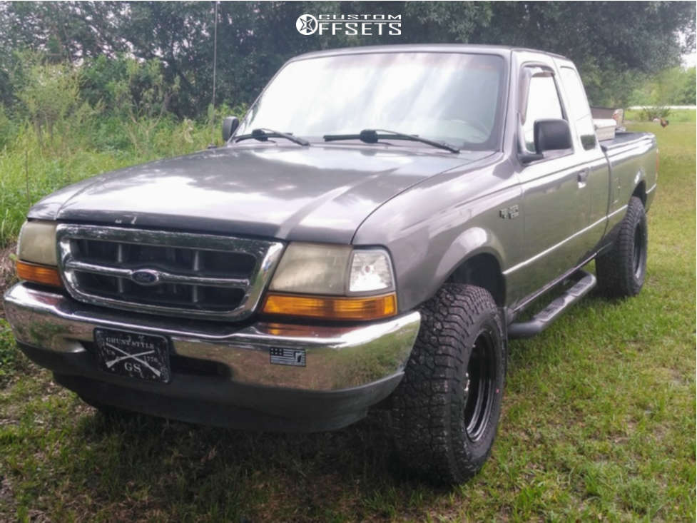 2000 Ford Ranger with 15x8 -29 Vision D Window and 31/11.5R15 Falken ...