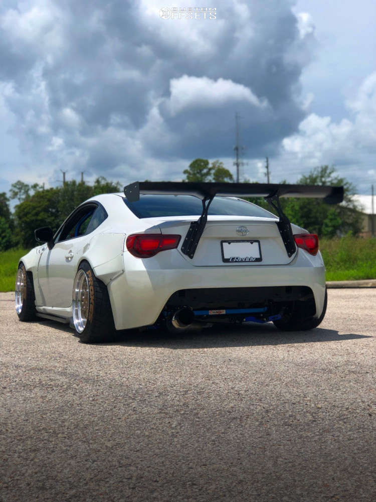 2013 Scion FR-S with 17x9.5 -20 Forgestar F14 and 225/40R17 Toyo Tires ...