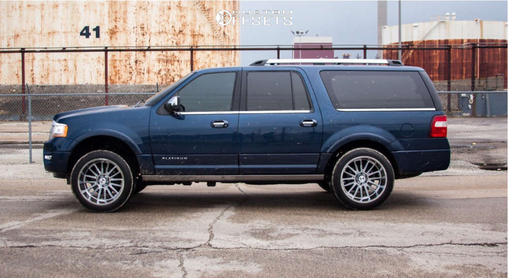 2016 Ford Expedition with 22x12 -44 Hostile Predator and 305/45R22 ...