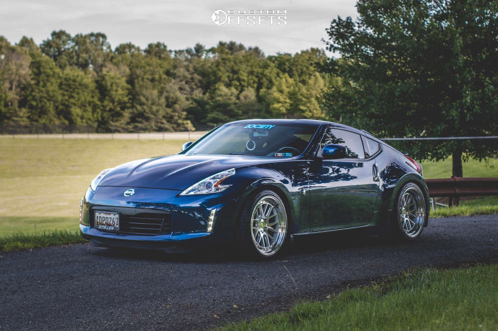 2013 Nissan 370Z with 19x9.5 22 Aodhan DS06 and 245/35R19 Hankook ...
