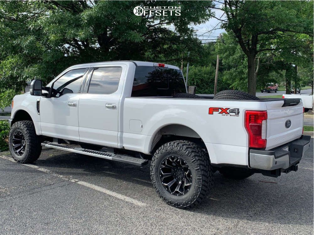 2019 Ford F-250 Super Duty with 20x10 -18 Fuel Assault and 37/12.5R20 ...
