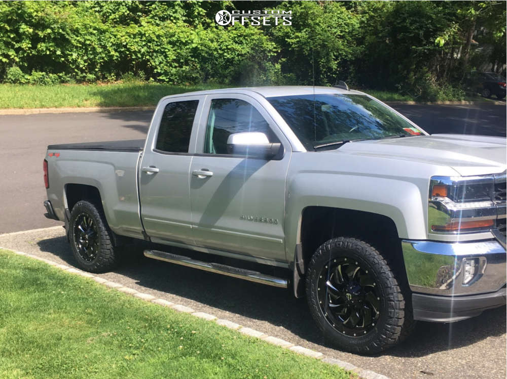 2016 Chevrolet Silverado 1500 with 20x9 20 Fuel Cleaver and 275/60R20 ...