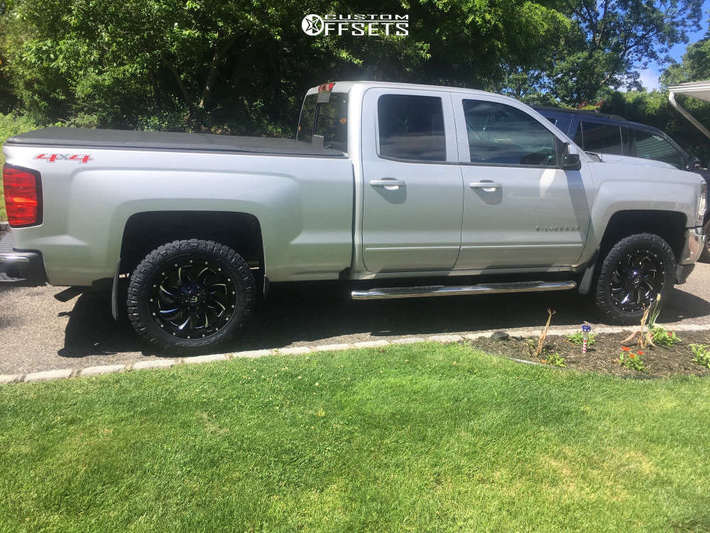 2016 Chevrolet Silverado 1500 with 20x9 20 Fuel Cleaver and 275/60R20 ...