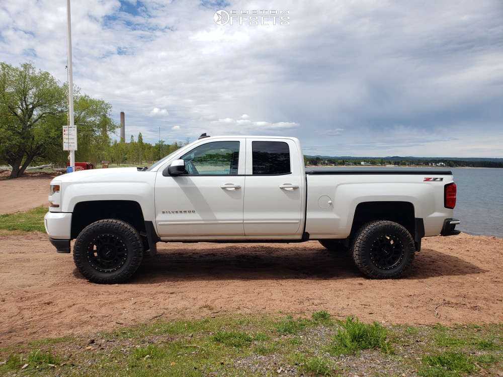 2016 Chevrolet Silverado 1500 with 18x9 0 Method Grid and 33/12.5R18 ...