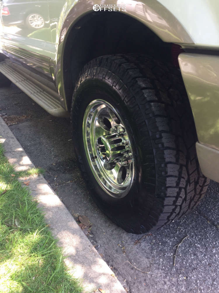 2004 Ford Excursion with 17x9 -12 Mickey Thompson Classic Iii and 285 ...