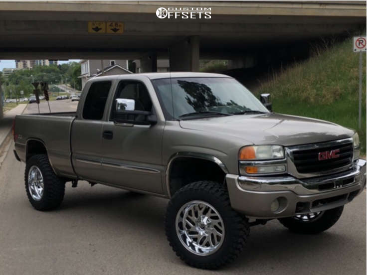2003 GMC Sierra 1500 with 20x10 -18 Fuel Triton and 35/12.5R20 Ginell ...