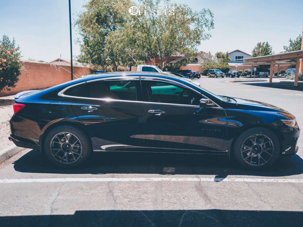 2017 Chevrolet Malibu with 18x9 15 Konig Ampliform and 255/45R18 ...