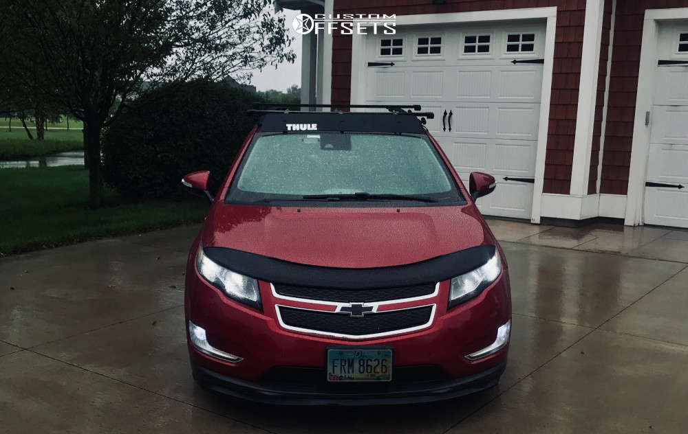 2014 Chevrolet Volt with 18x8 45 Konig Oversteer and 235/45R18 Pirelli ...