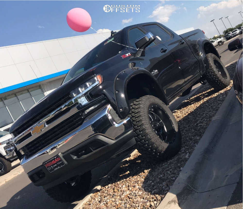 2019 Chevrolet Silverado 1500 with 20x10 -18 Pro Comp Series 73 and 33/ ...