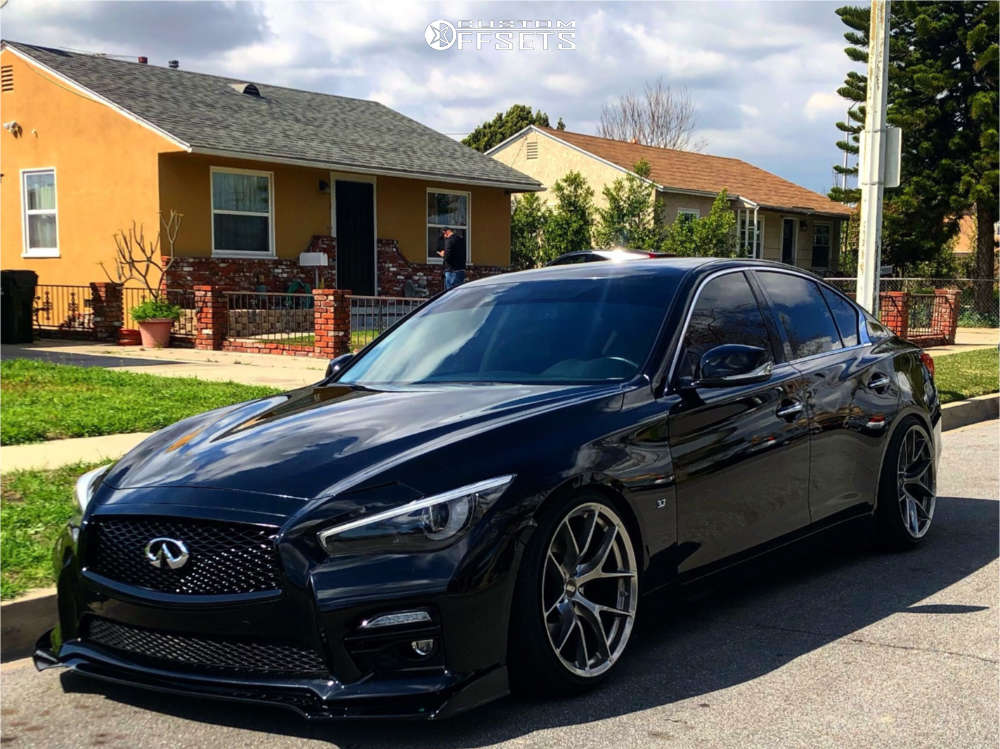 2015 INFINITI Q50 with 19x10.5 22 ESR Rf2 and 235/35R19 Delinte Dx-10 ...
