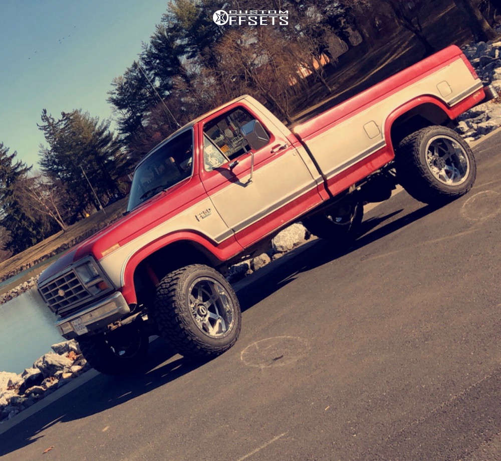1986 Ford F-250 with 22x12 -44 Gear Off-Road Big Block and 33/12.5R22 ...